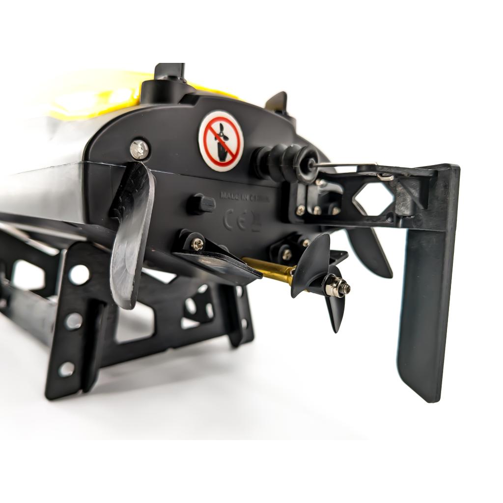 Streamer Incredibly fast brushless power boat complete with Radio ...