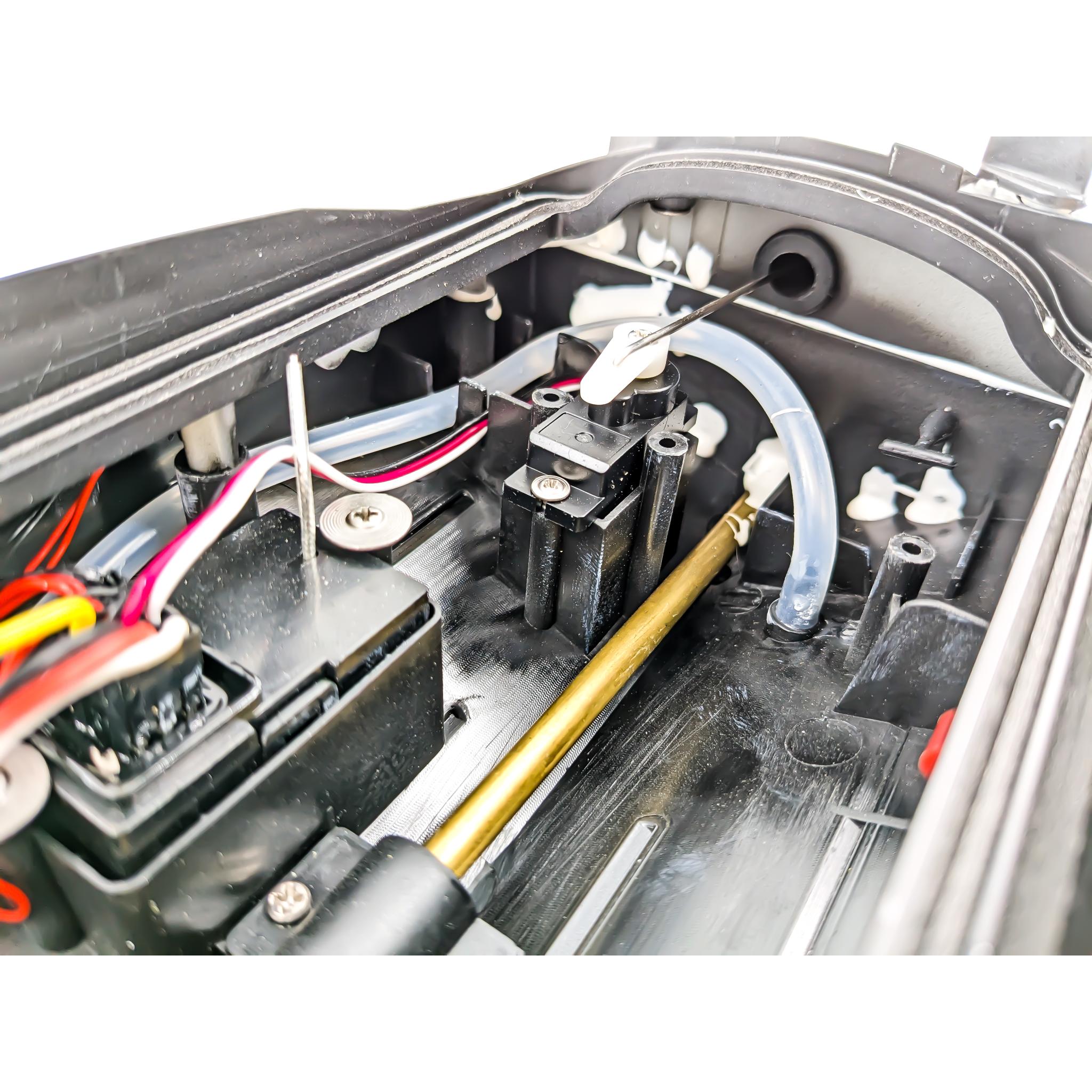 Streamer Incredibly fast brushless power boat complete with Radio ...