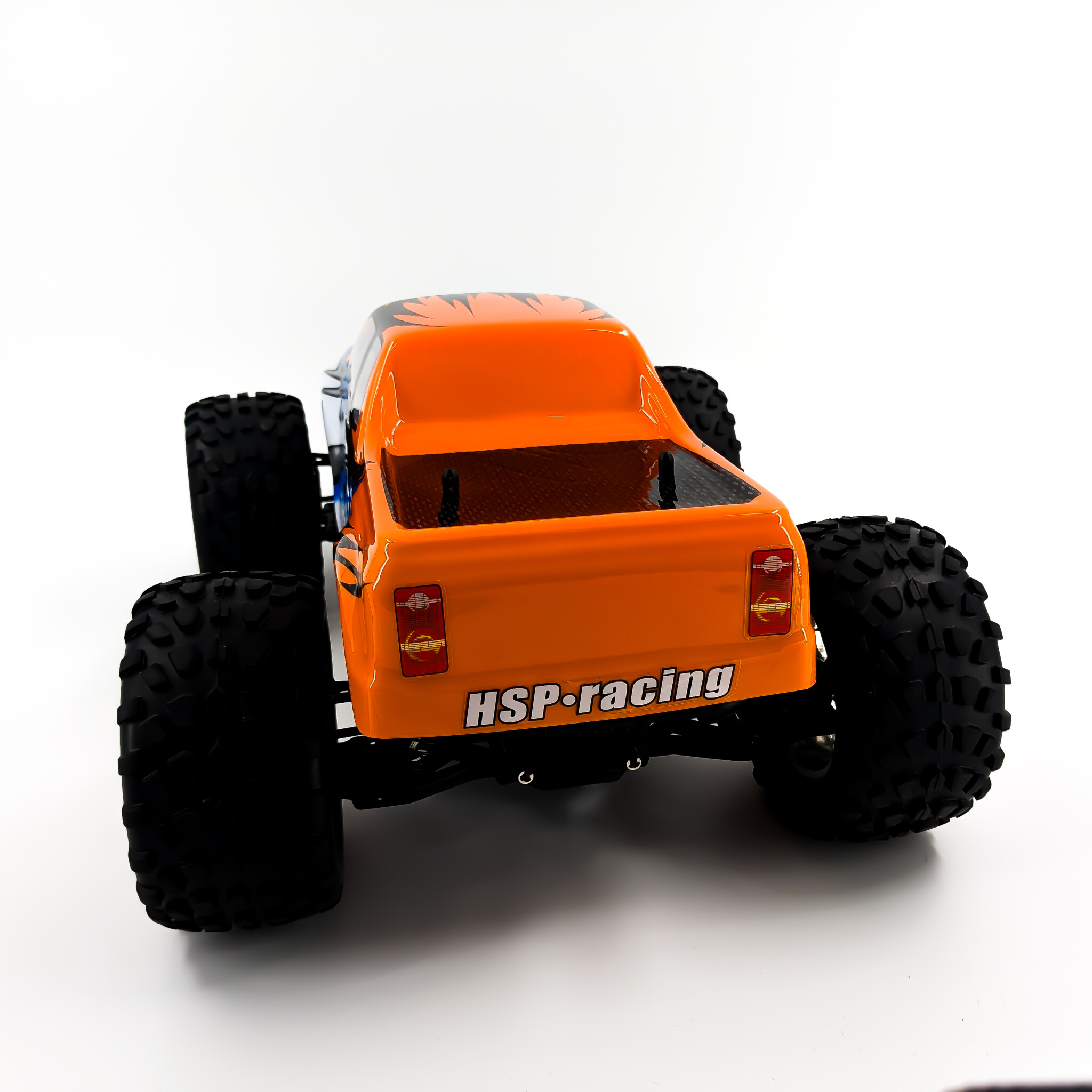 Design your own Radio Controlled TRUCK