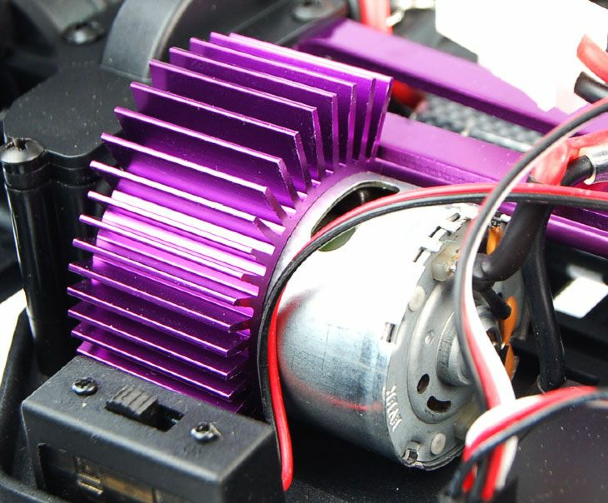 Design your own Radio Controlled TRUCK